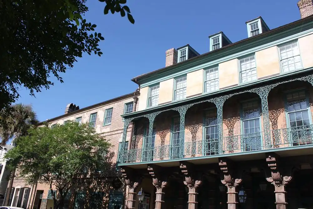 Gray Line of Charleston | Charleston Things To do | Charleston.com