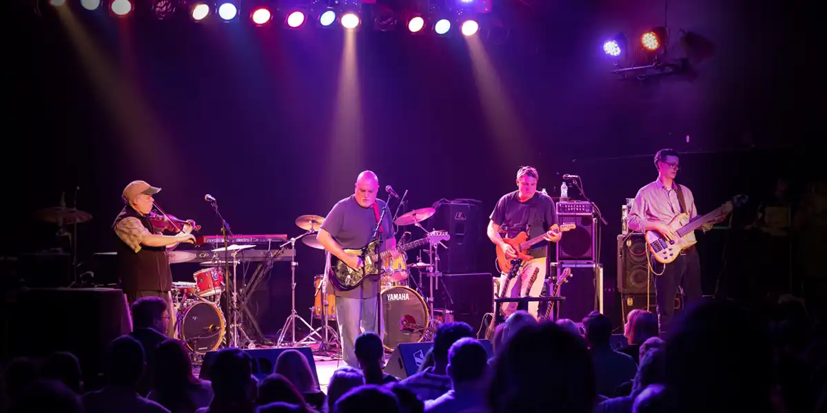 Music Farm: Jupiter Coyote | Charleston.com